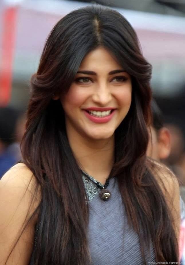 Shruti Hassan Cute Smile Hd Wallpapers Desktop Background